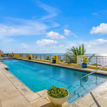 Holiday Inn Washington Capitol - Natl Mall • DC, United States